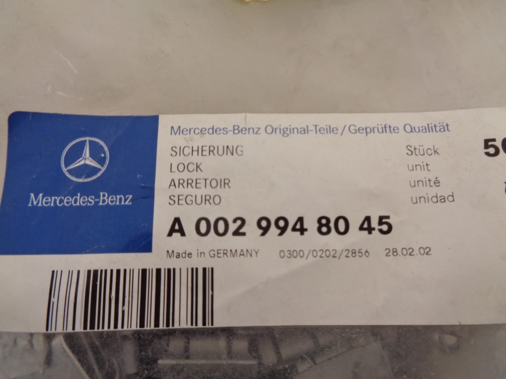 A0029948045 ZEKERING V.MOTORPLAATSCHROEVEN W210 NEW OLD STOCK ORIGINEEL ...